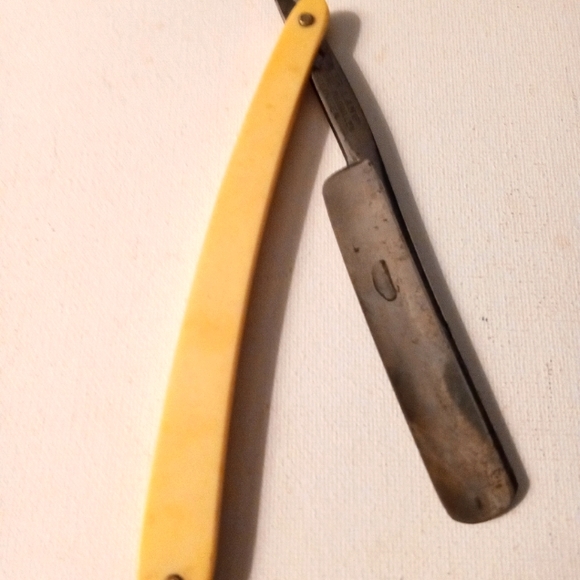 Gebr. Lang | Grooming | Antique 84 Fermarud Straight Razor Germany ...